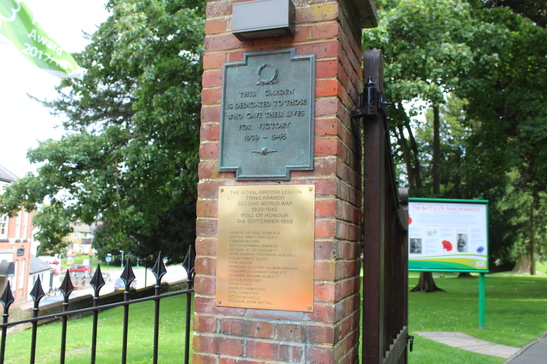 Tring Memorial Gardens